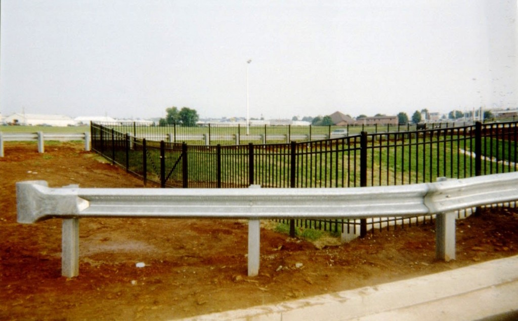 US Fence and Gate Inc - Security Fencing - Commercial Fencing ...